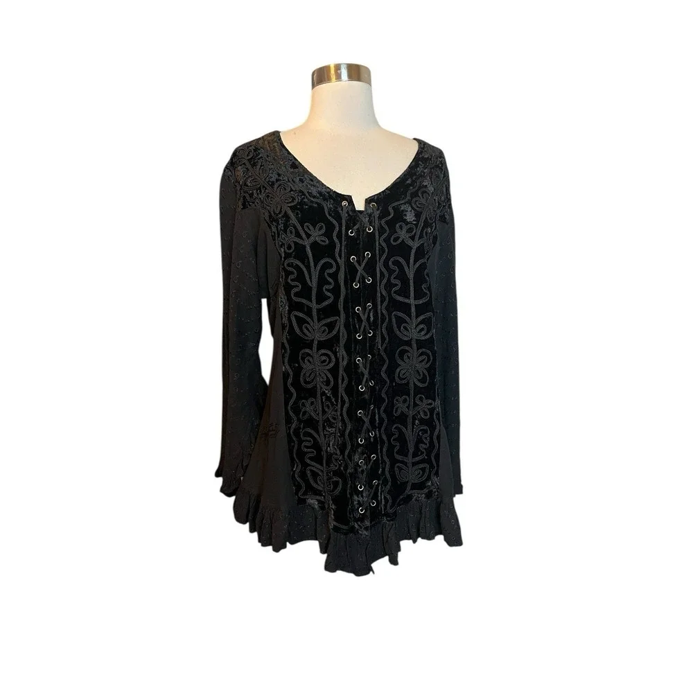 HolyClothing | Tops | Holyclothing Chelsea Lace Up Top L Velvet ...